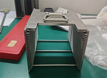 Custom 8" Stainless Steel Wafer Cassette Shipped to Austria - Supwafer ...